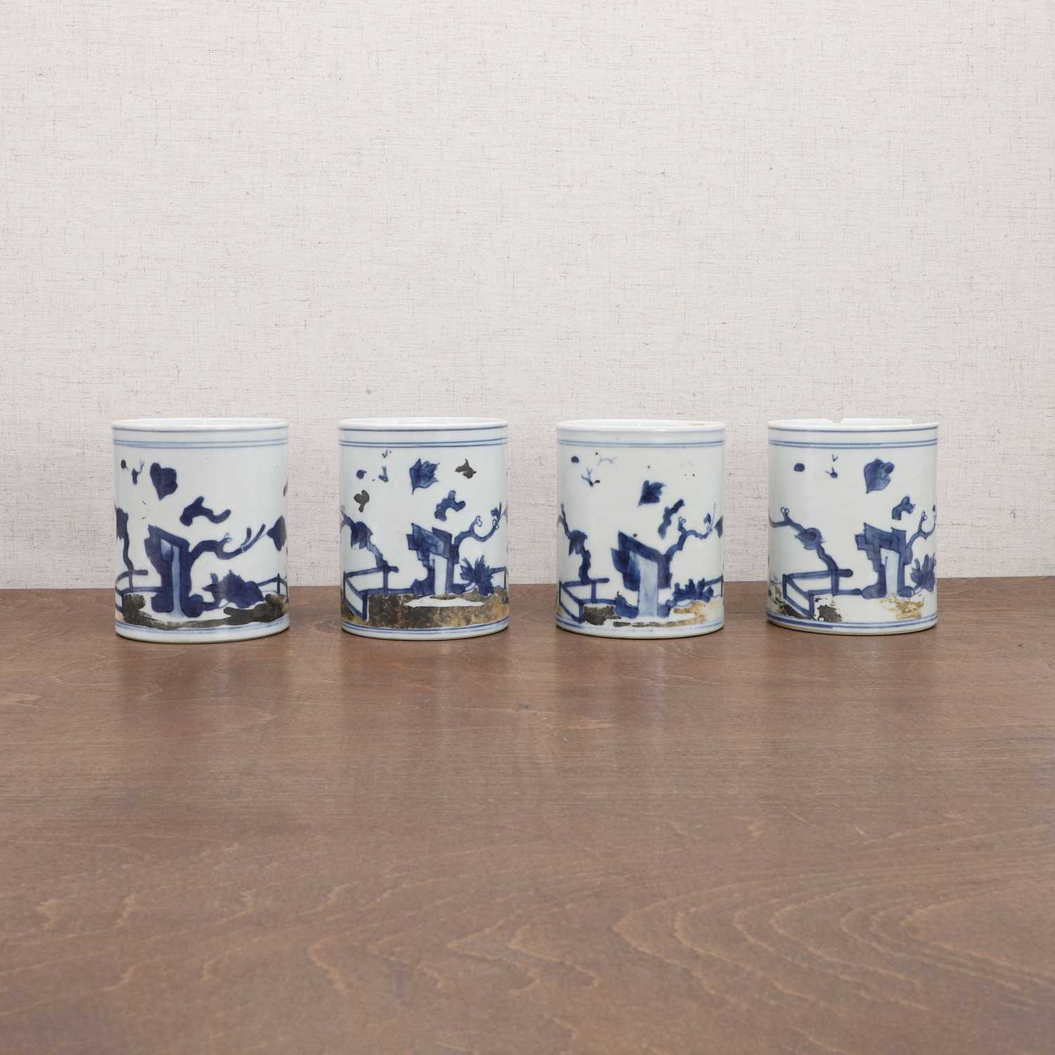 Lot 299 - A collection of four Chinese Nanking cargo
